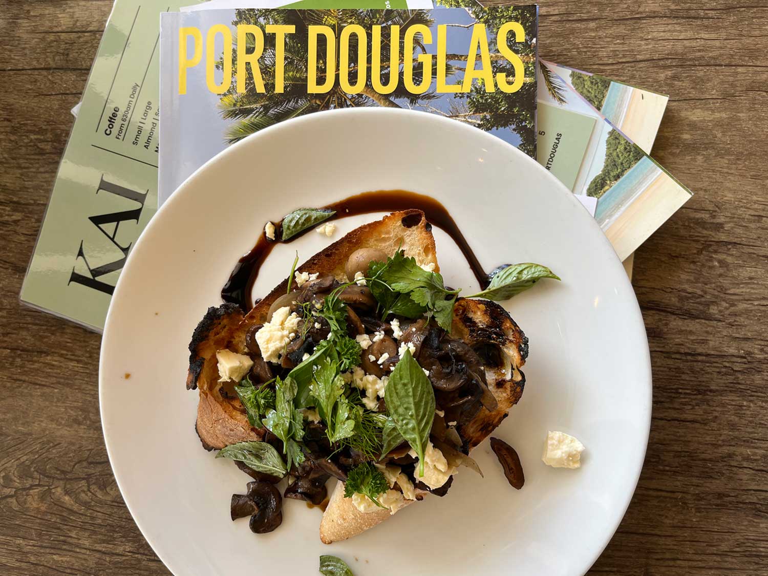 Port Douglas breakfast & brunch spots to tuck into | Cairns & Great ...