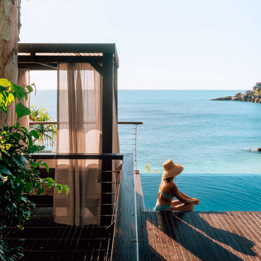 Boujee Bathtubs: Bathe with a view in the tropics | Cairns & Great ...