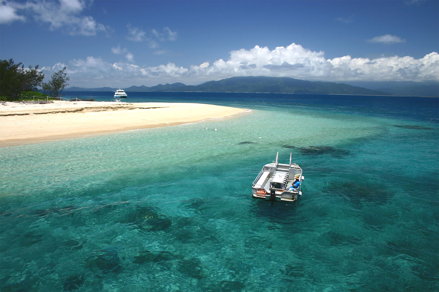 Discover The Frankland Islands | Cairns & Great Barrier Reef