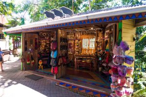 A Guide To The Kuranda Markets | Cairns & Great Barrier Reef