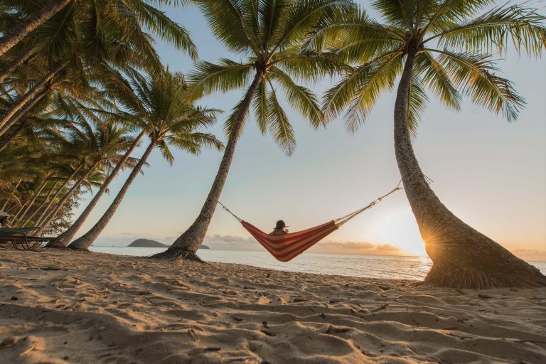 Vlasoff Cay Picnics | Cairns & Great Barrier Reef